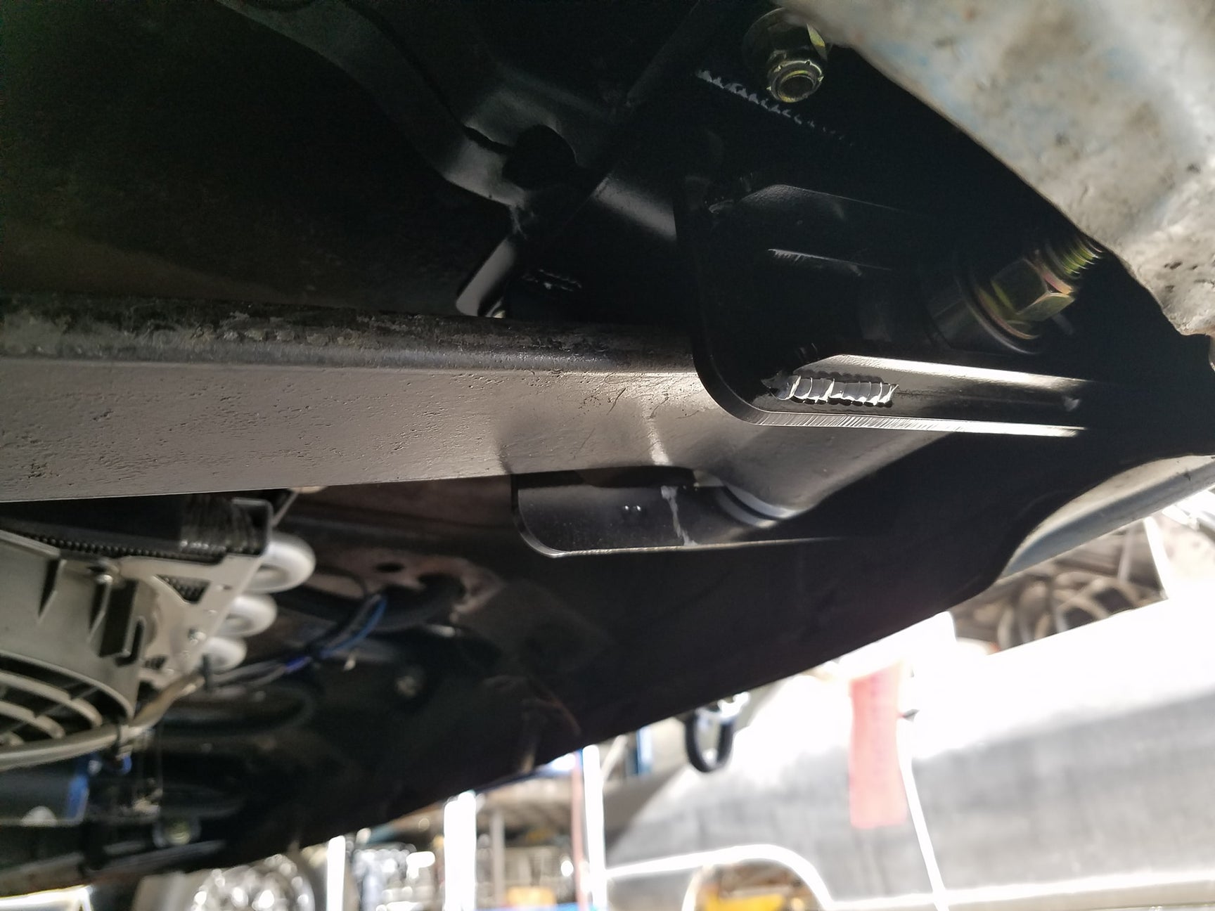 70-81 Camaro Leaf Spring slider – Funkhouser Race Cars